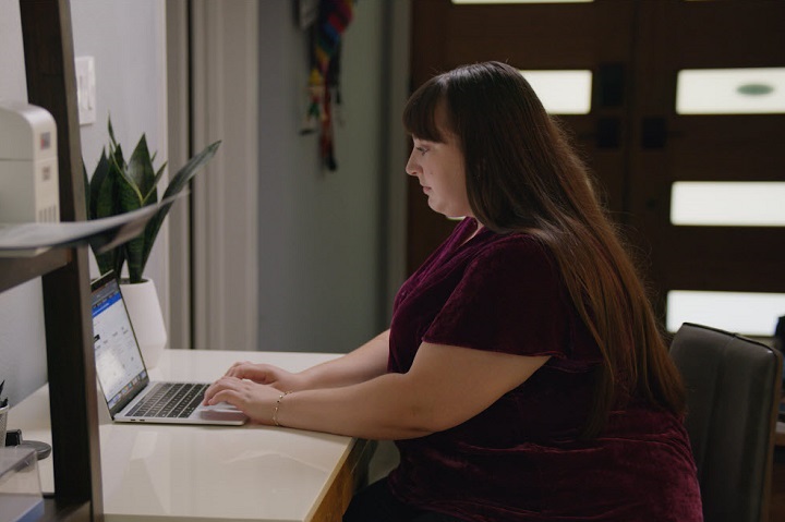 Free File Taxes with H&R Block's Tax Filing Options | H&R Block®